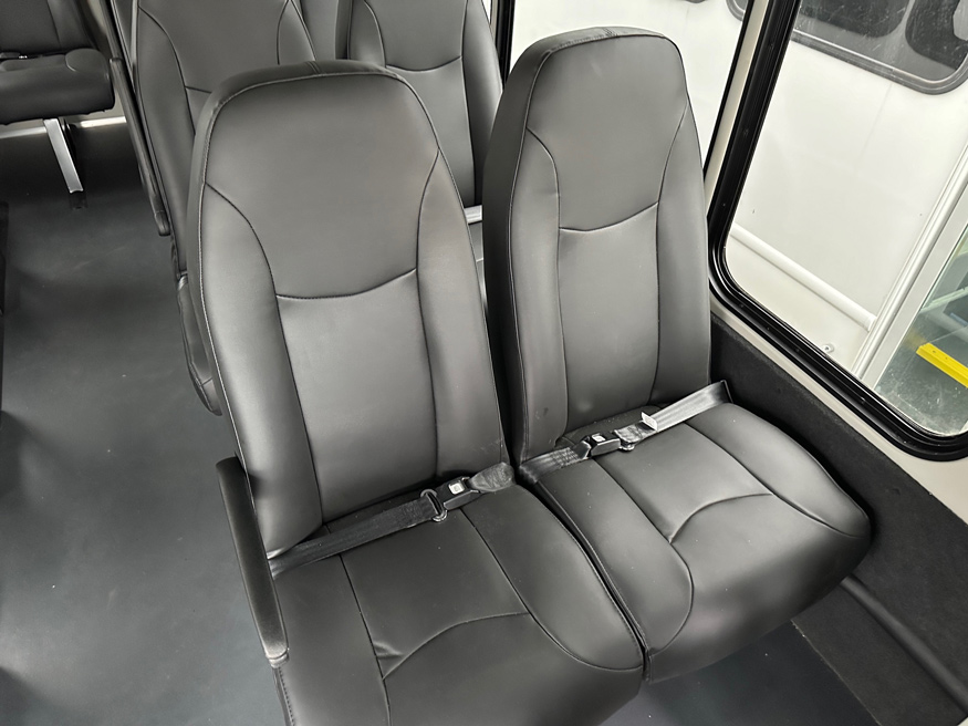 Smaller: Ford T350 Transit Starlite (#23498) - Carpenter Bus