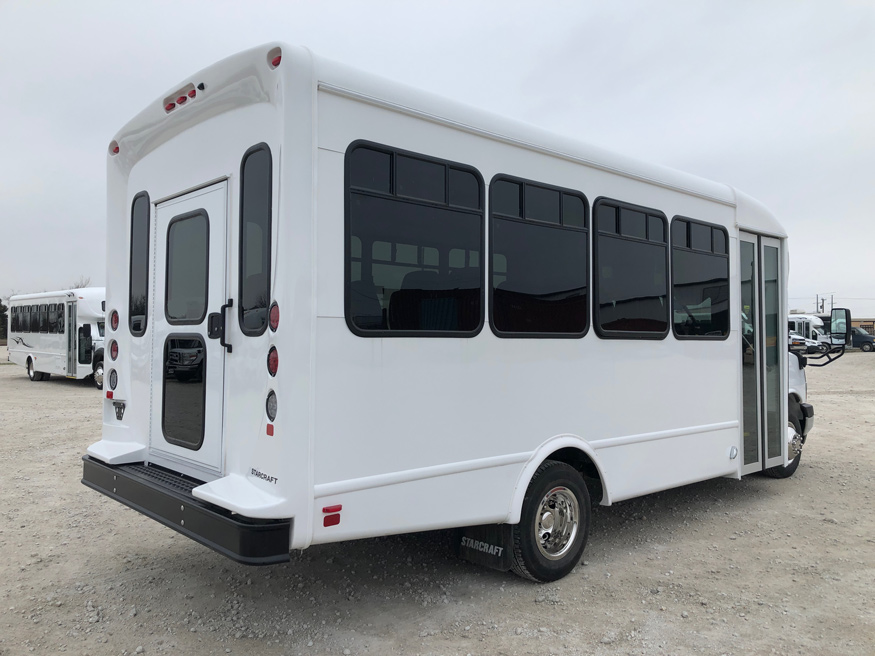 Smaller: Chevrolet 3500 Starcraft AllStar (#24259) - Carpenter Bus