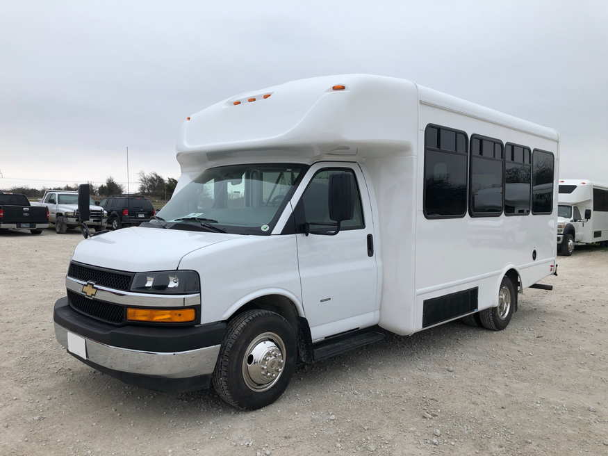 Smaller: Chevrolet 3500 Starcraft AllStar (#24263) - Carpenter Bus