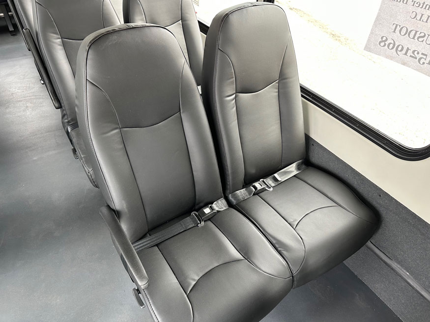 Midsize: Ford E450 Starcraft Allstar (#24324) - Carpenter Bus