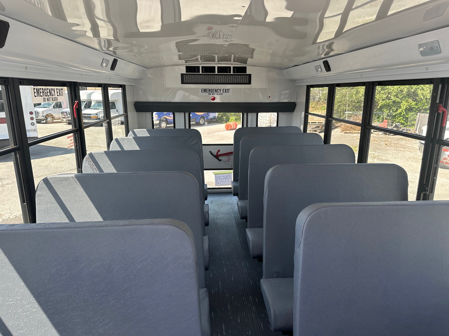 MFSAB: Chev 4500 Collins MFSAB (#24337) - Carpenter Bus