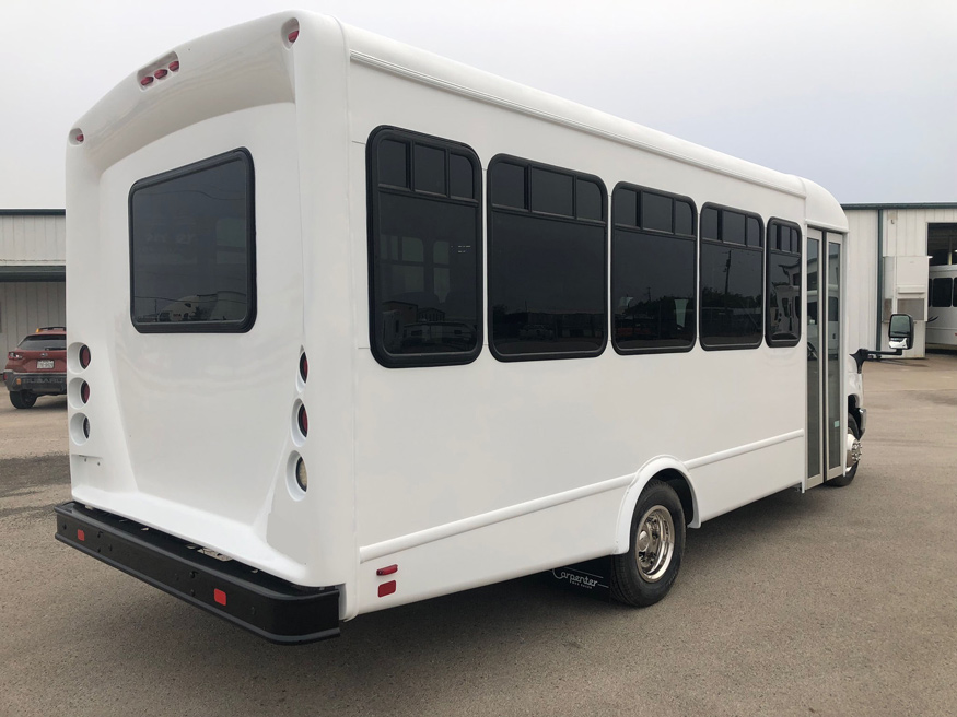 Smaller: Ford E450 Starcraft Allstar (#246715) - Carpenter Bus