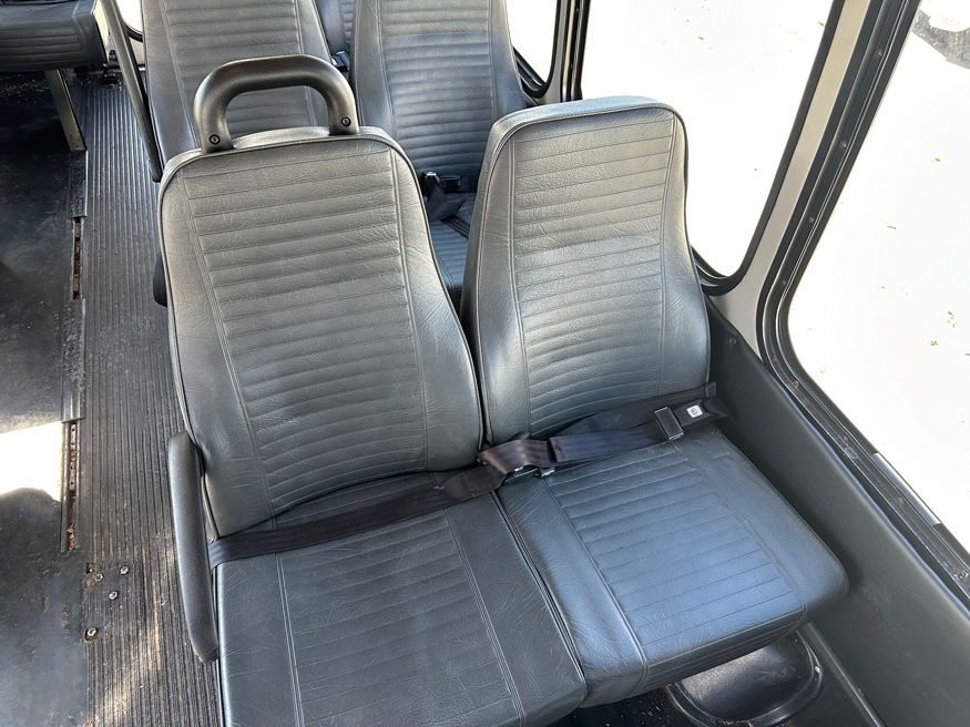 Smaller: GMC C3500 Turtle Top (#249509) - Carpenter Bus