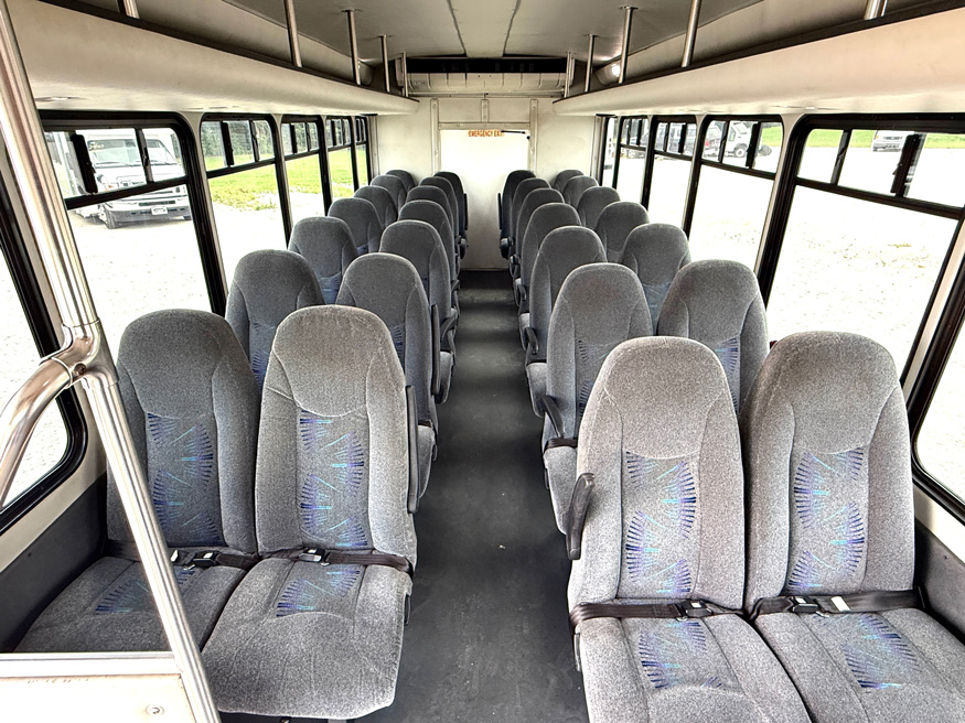 Midsize: Ford E450 Starcraft MVP (#254517) - Carpenter Bus